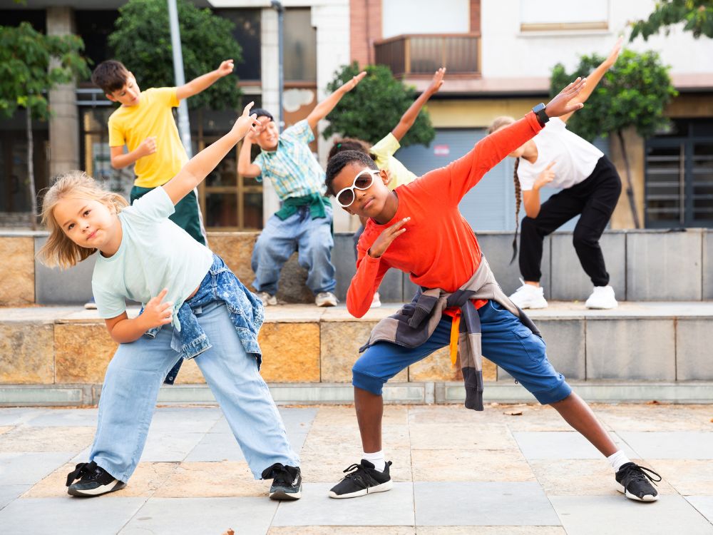 Poletni hip hop 2023 (7–10 let) – Center interesnih dejavnosti Ptuj